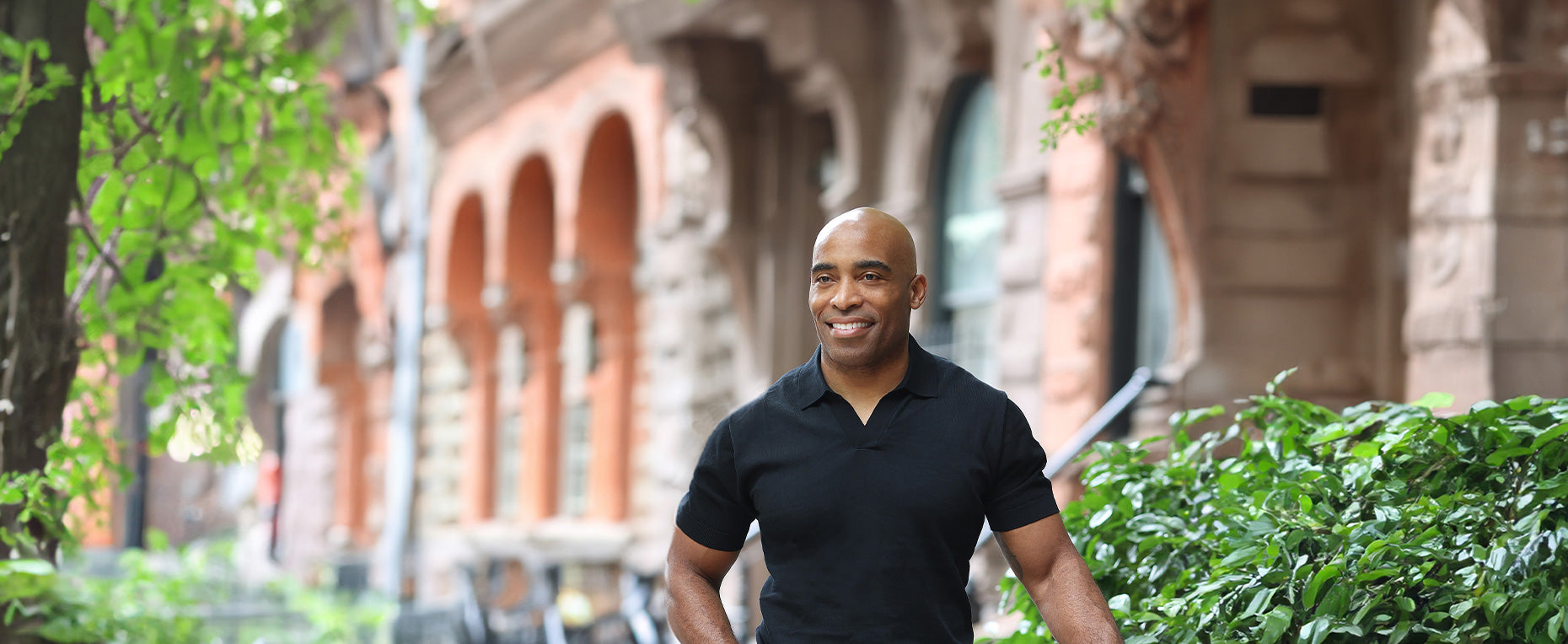 Ambassador Spotlight: Tiki Barber – Collars & Co.